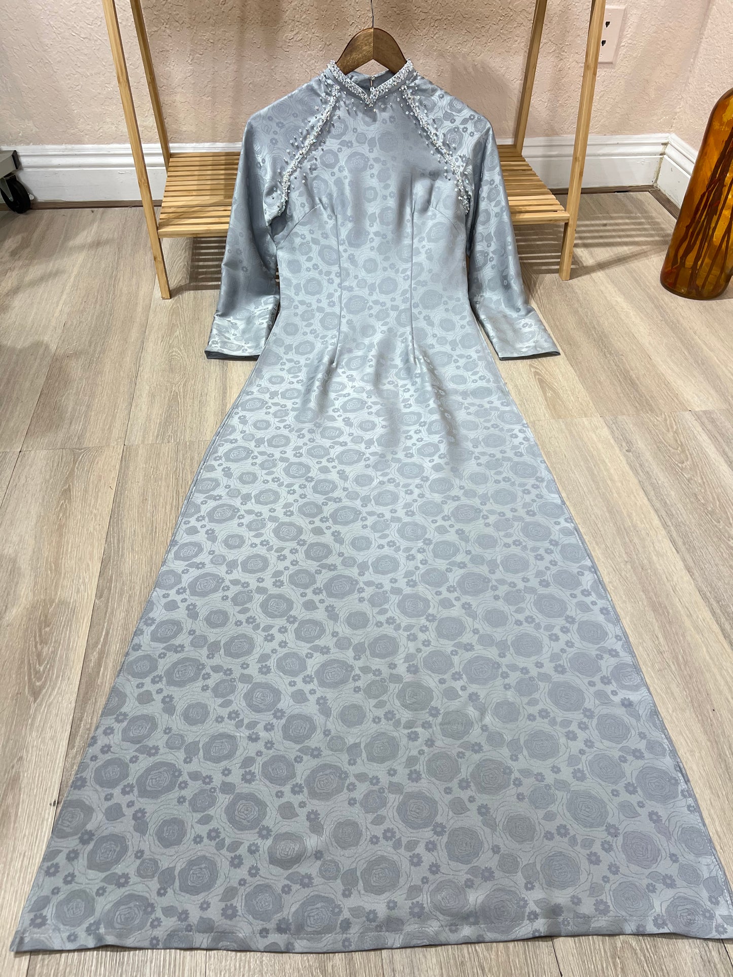 A33 - Áo Dài Lụa Ánh Kim Thái Tuấn Gray (Cổ 2cm) – Viet Huong ...